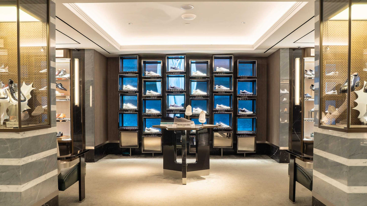 Harrods London - Born Outside